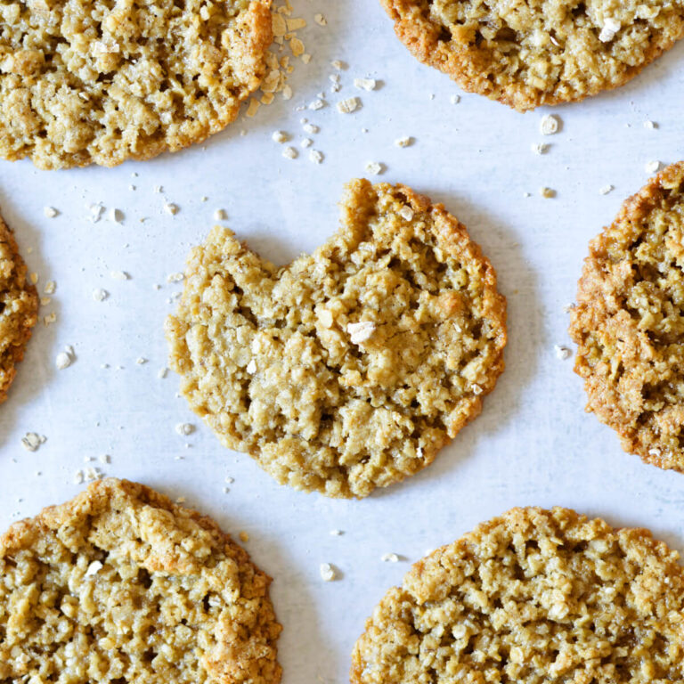 Instant Oatmeal Cookies - caramel and cashews