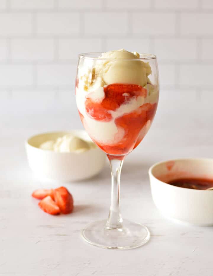Strawberry Sundaes - caramel and cashews