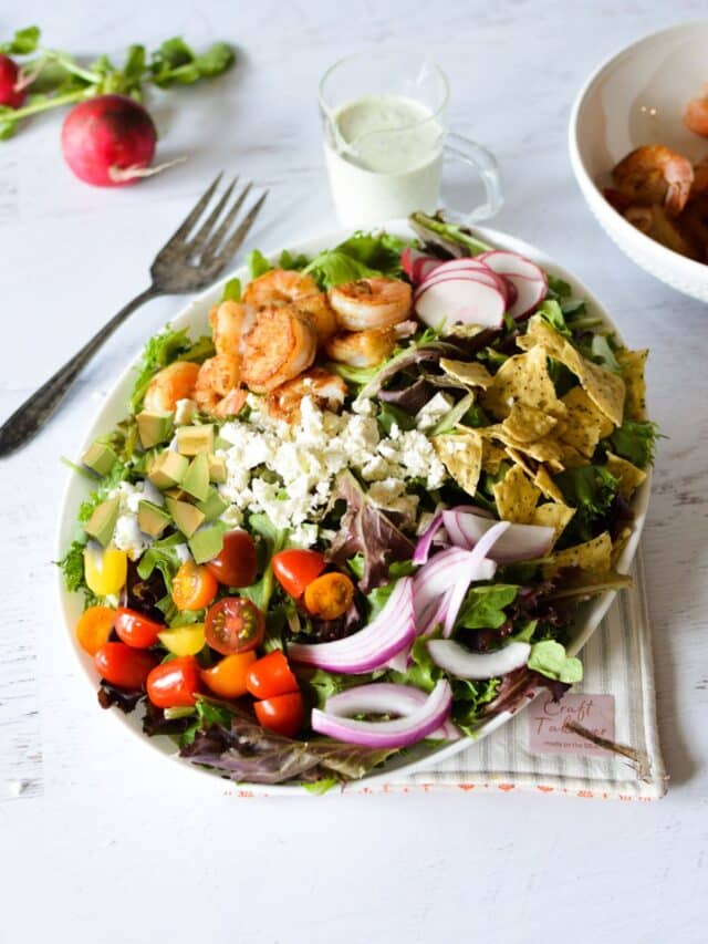 35+ Creative Crunchy Salad Toppings - caramel and cashews