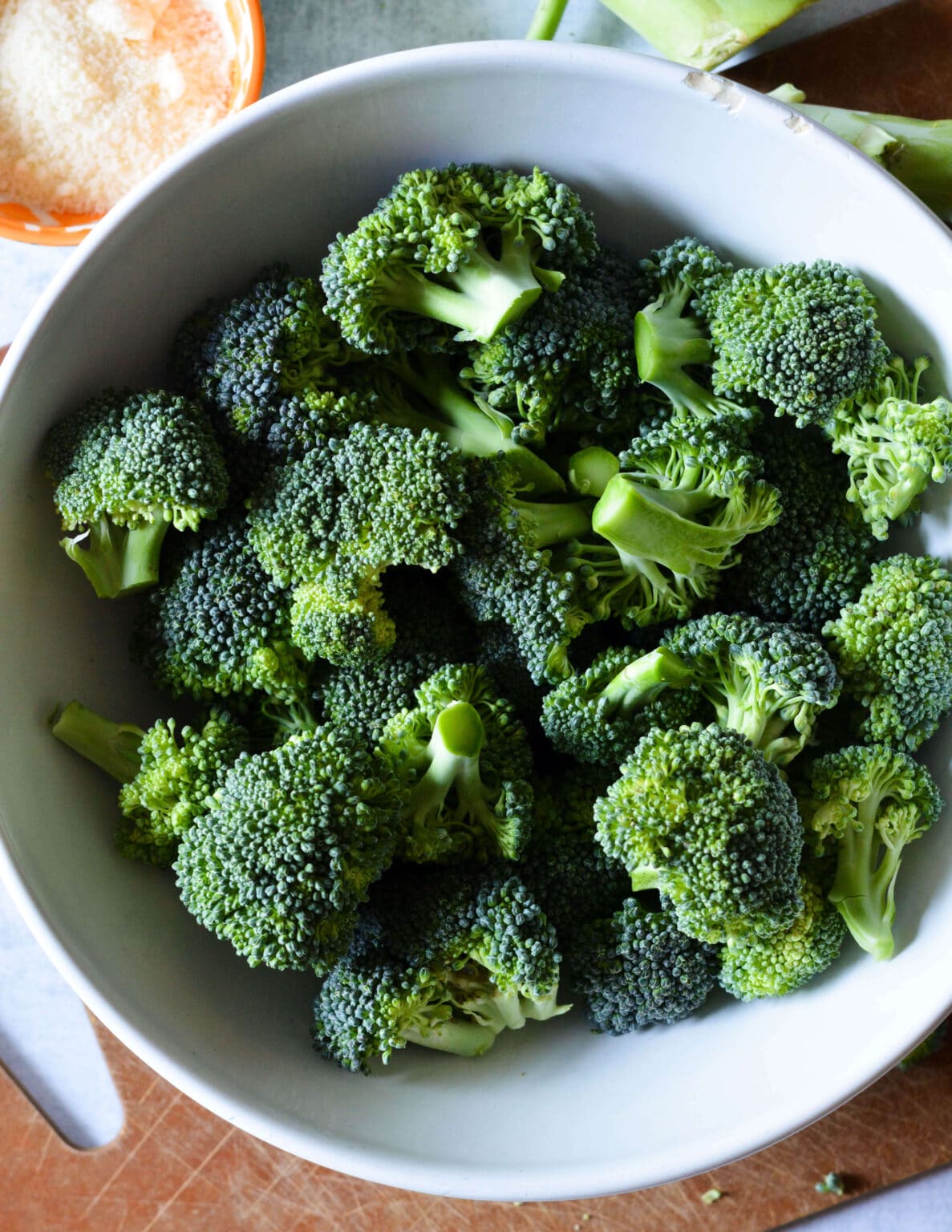 10 Minute Garlic Butter Broccoli - caramel and cashews