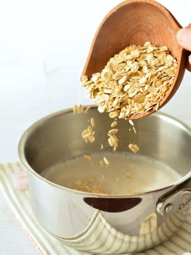 17 Oatmeal Recipes Worth Waking Up For - caramel and cashews